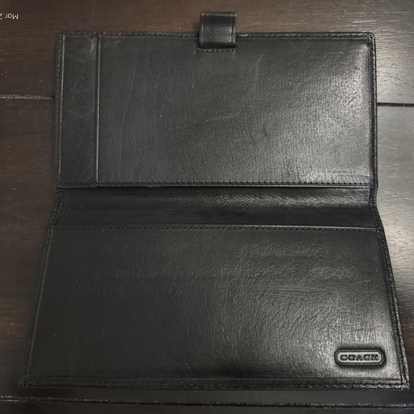 Coach | Accessories | Coach Black Leather Executive Secretary Wallet ...